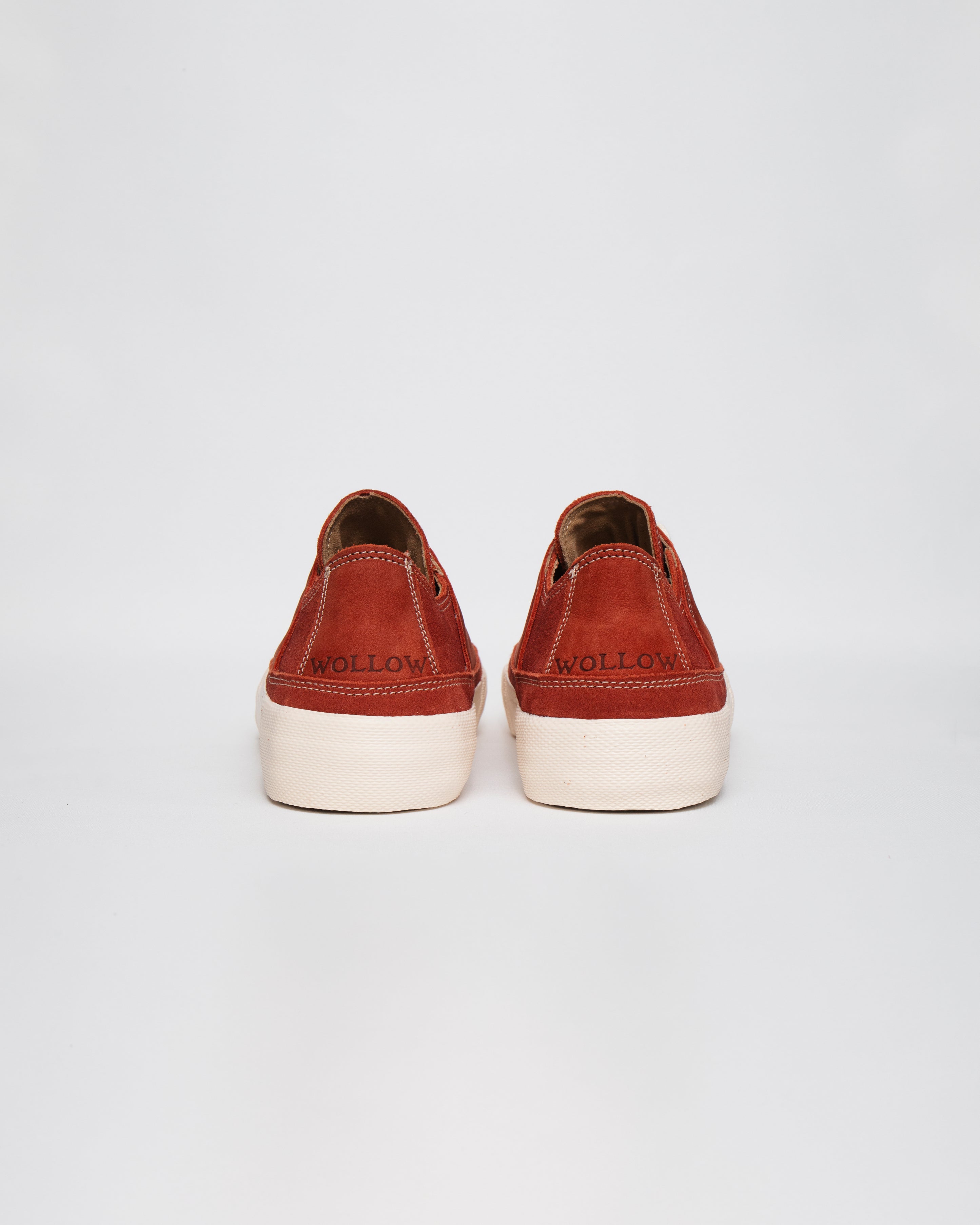 WOLLOW – Wollow Official