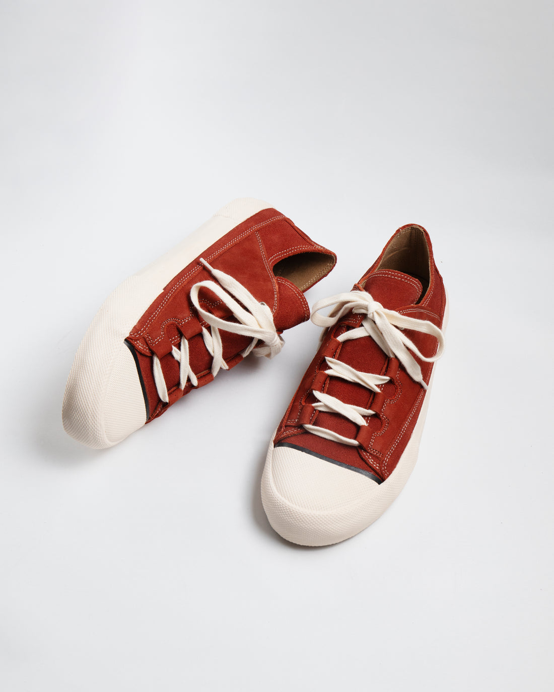 WOLLOW – Wollow Official